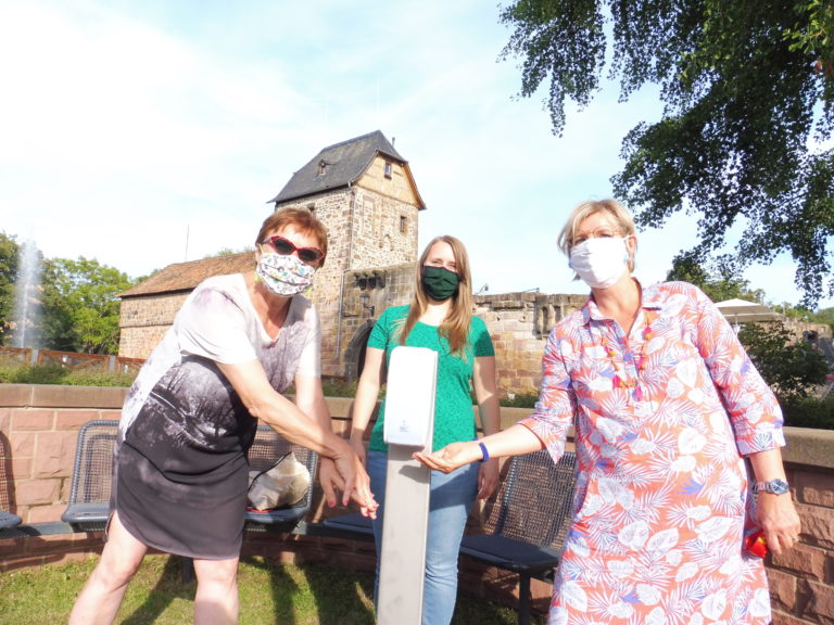 Es geht um Liebe – aber Küssen ist verboten