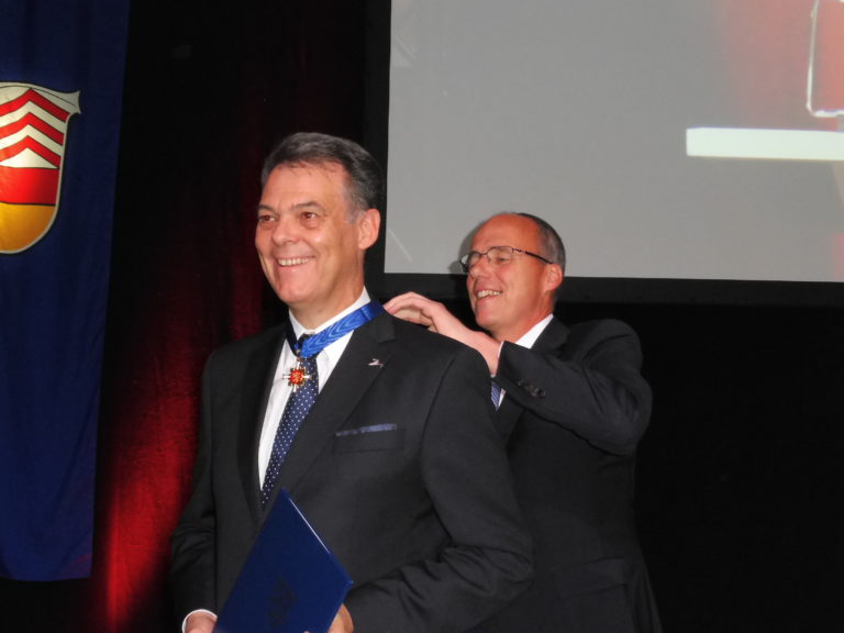 Große Würdigung für Thomas Stöhr